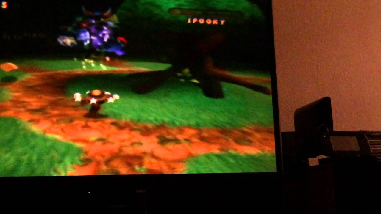 SPOOKY Final boss Pac Man World 2 - YouTube