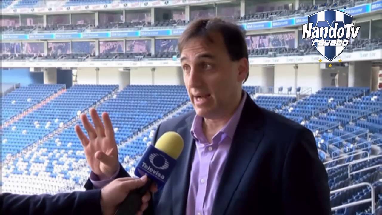 Juan Ramón Palacios entrevista a Fernando Kalife - YouTube