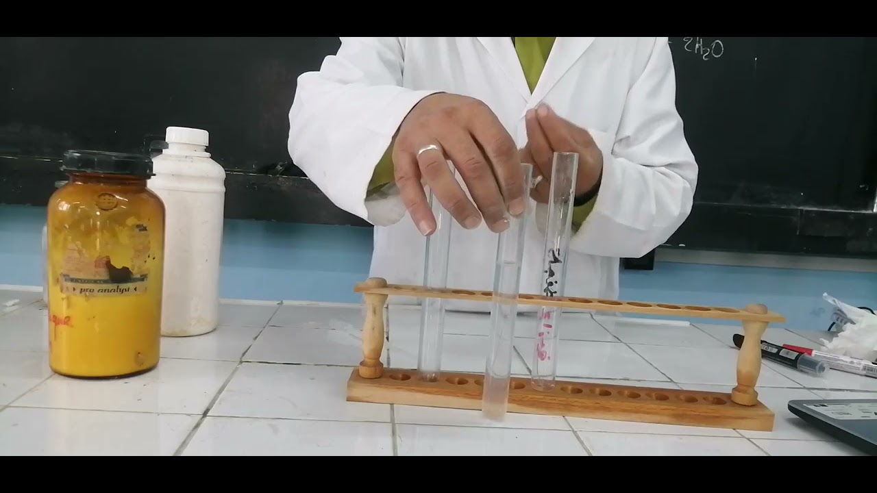 #Réaction_de_dismutation de l'ion thiosulfate - YouTube