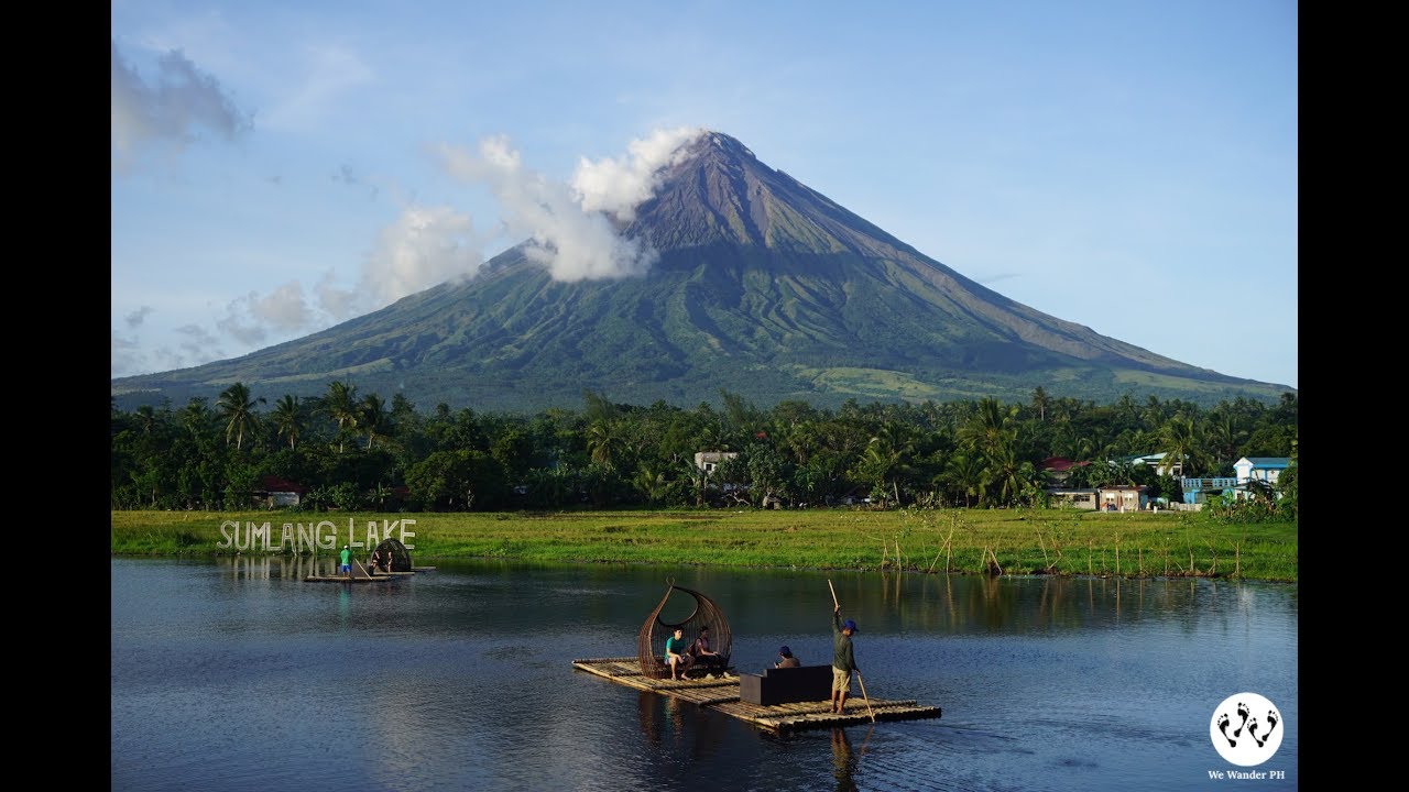 An Enchanting View of Mayon in Sumlang Lake, Camalig, Albay - YouTube