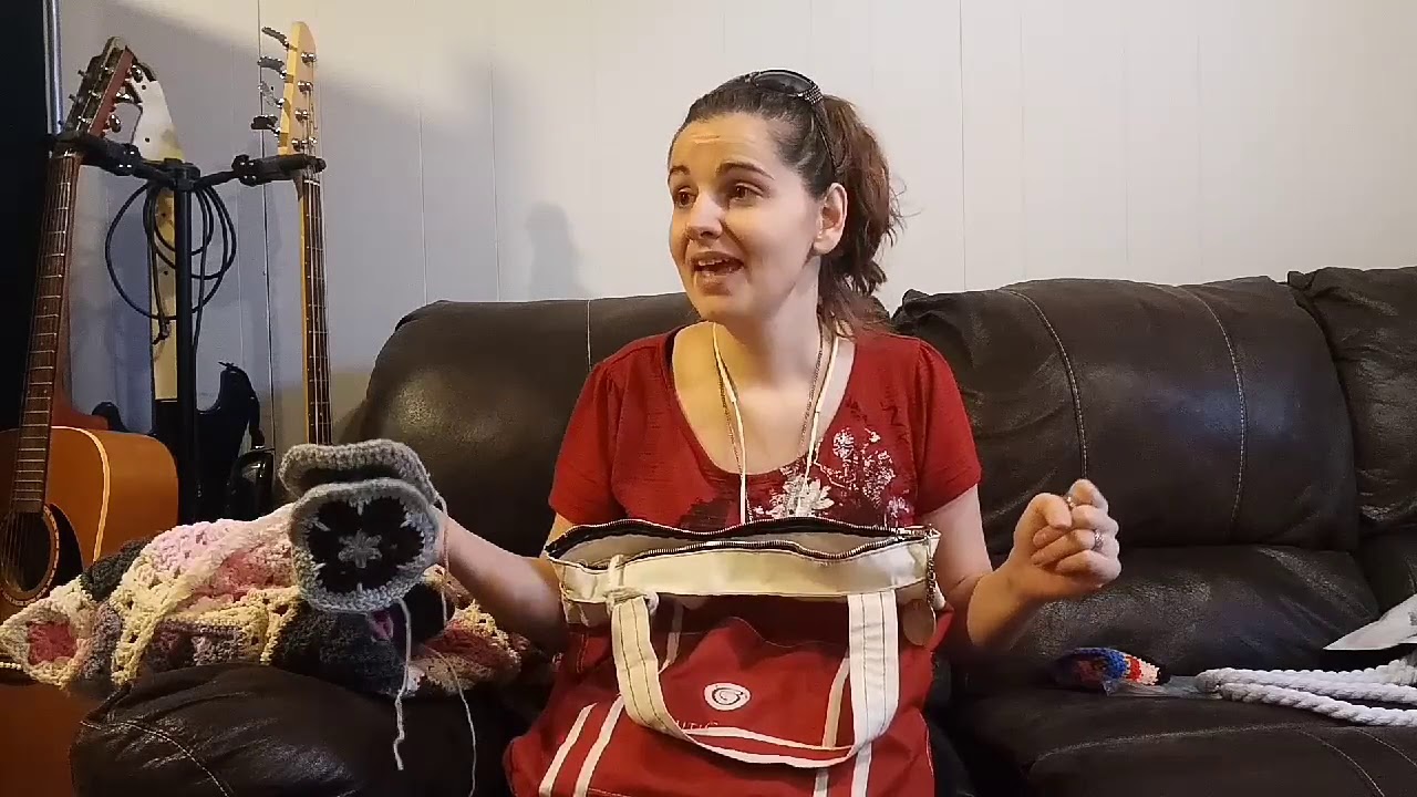 Vlogember 9 ~ Wip talk. - YouTube