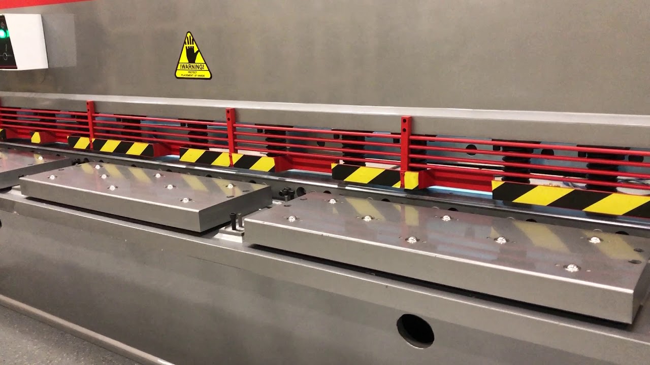 MASTEEL MSH-10250 HYDRAULIC SWING BEAM HYDRAULIC SHEAR FRONT VIEW - YouTube