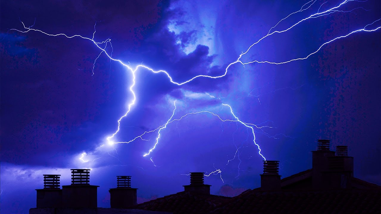 Night Thunderstorm with Extremely Loud Thunder, Heavy Rain, Lightning ⚡ ...