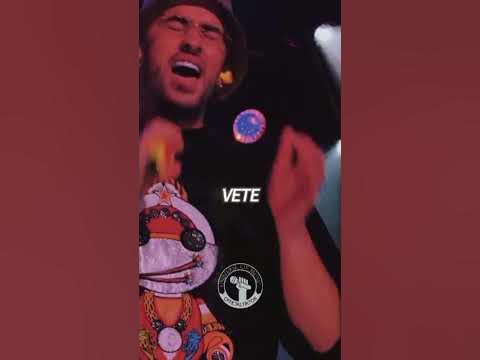 Bad Bunny Cantando "Vete" - YouTube
