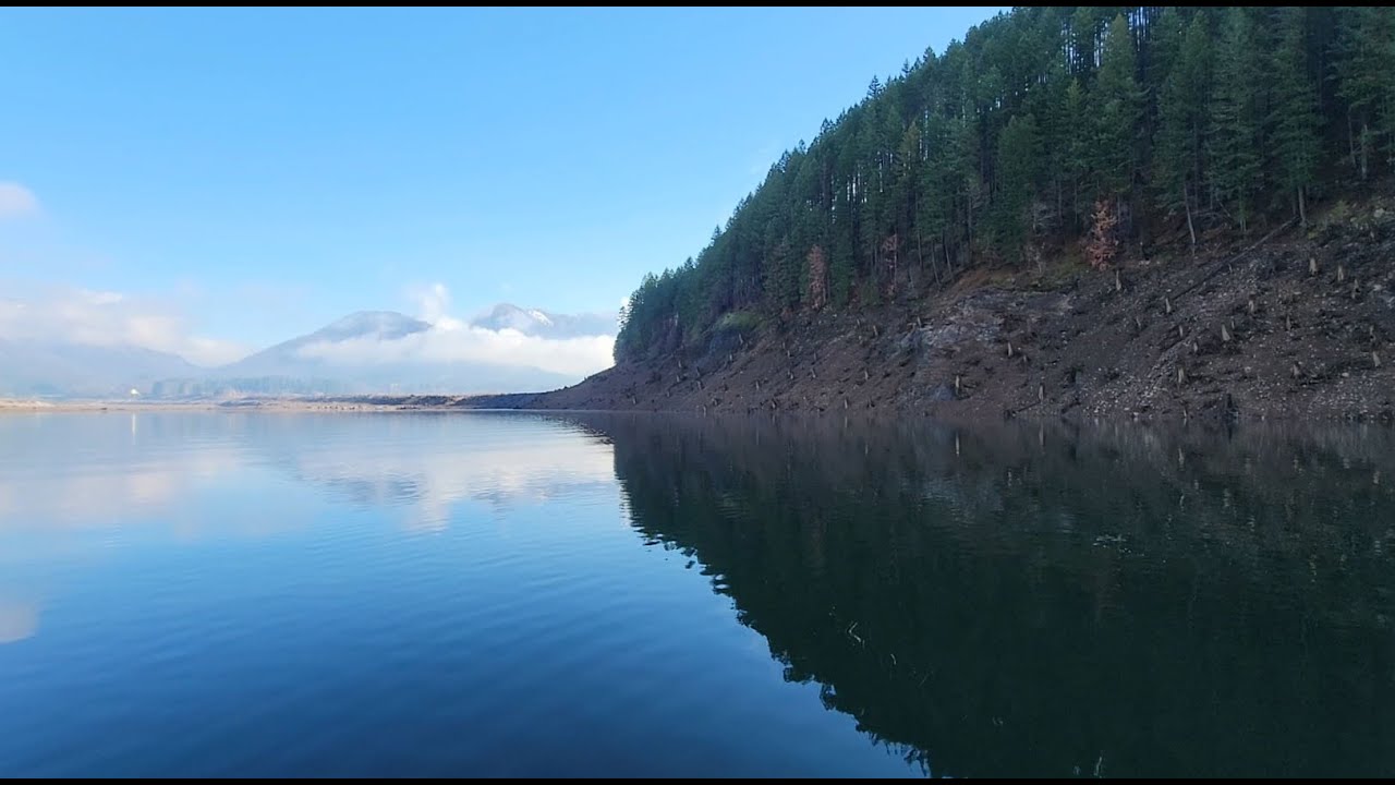 Winter Trout Fishing in a Beautiful Oregon Lake - YouTube