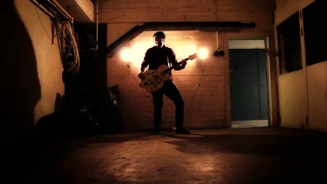 The Knockouts - Days Long Gone Official Video - YouTube