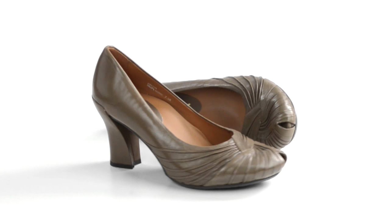 Earthies Raynia Pumps - Leather (For Women) - YouTube