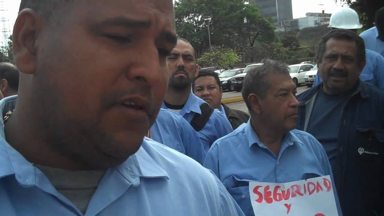 Trabajadores de Orinoco Iron en conflicto - YouTube