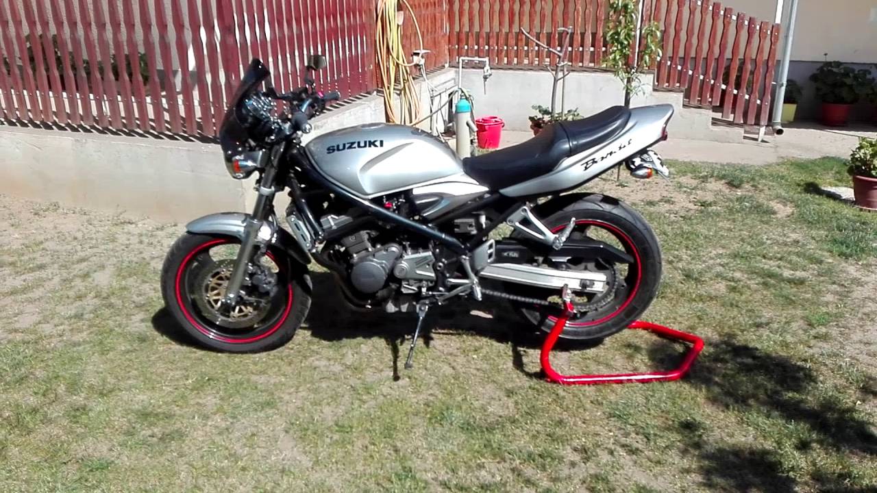 Suzuki Bandit 250 walkaround (gj77a) - YouTube