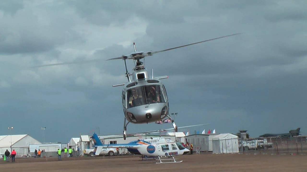 Aerospatiale AS350 VH-VCZ at Avalon Air Show 2009 - YouTube