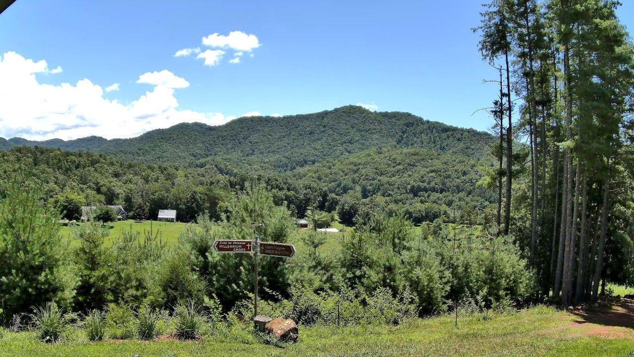 West North Carolina Mountains Cam | Wayah Bald - Burningtown Gap - YouTube