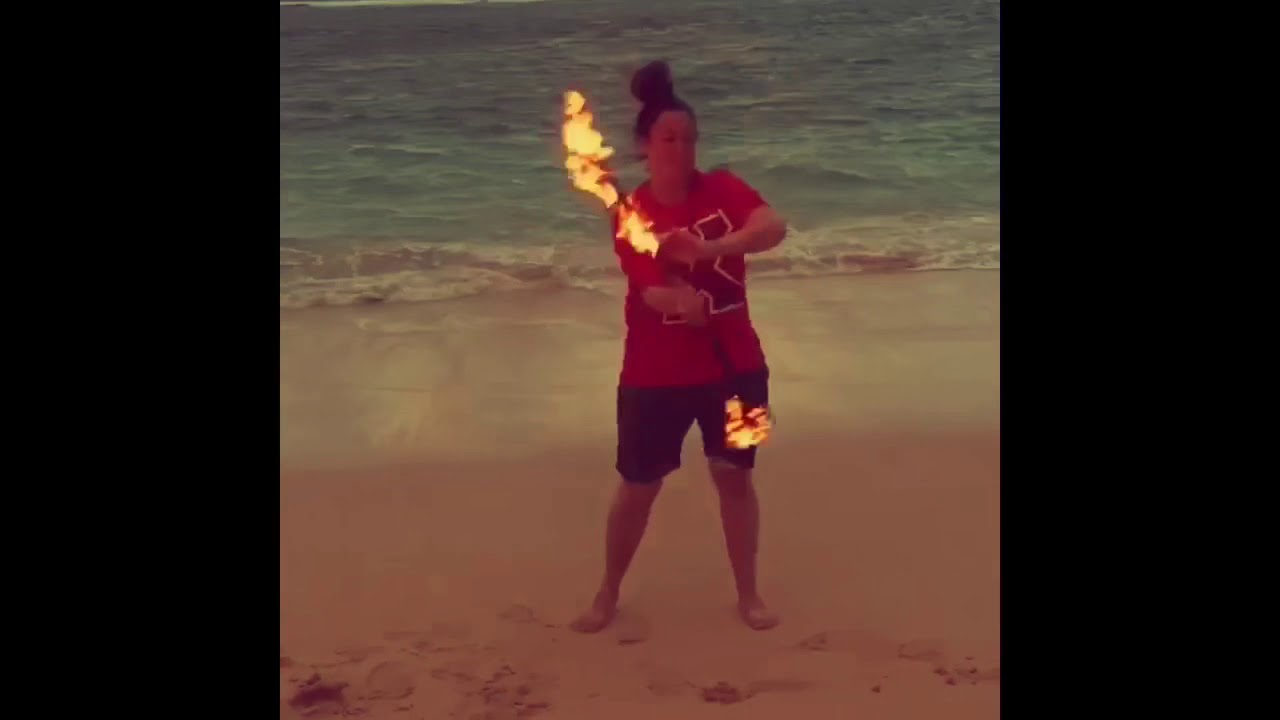 Siva Afi - Samoan Fireknife dance - YouTube