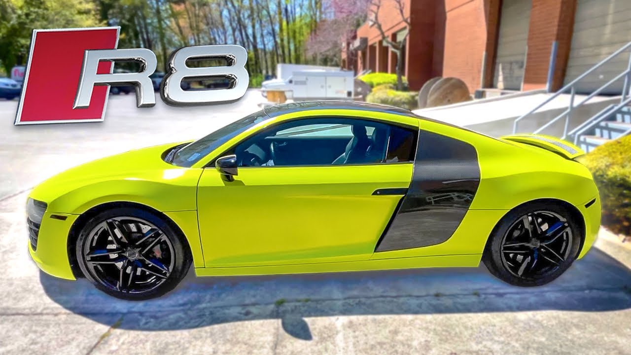 EXCLUSIVE CUSTOM WRAP ON AUDI R8 - YouTube