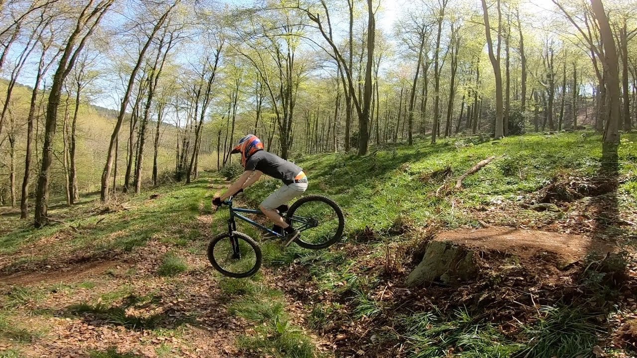 COMING UP SHORT ON THE MTB ROAD GAP - YouTube