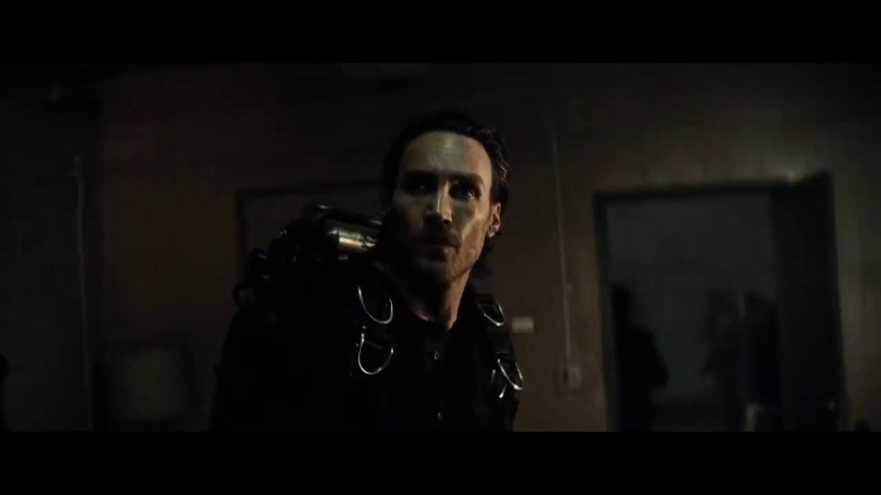 Batman hand to hand fight scene best ever - YouTube