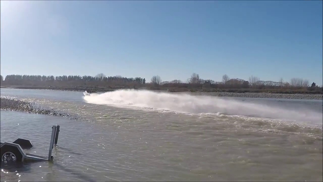 4.6 m Scott River Boat - Give her some Jandel! - YouTube