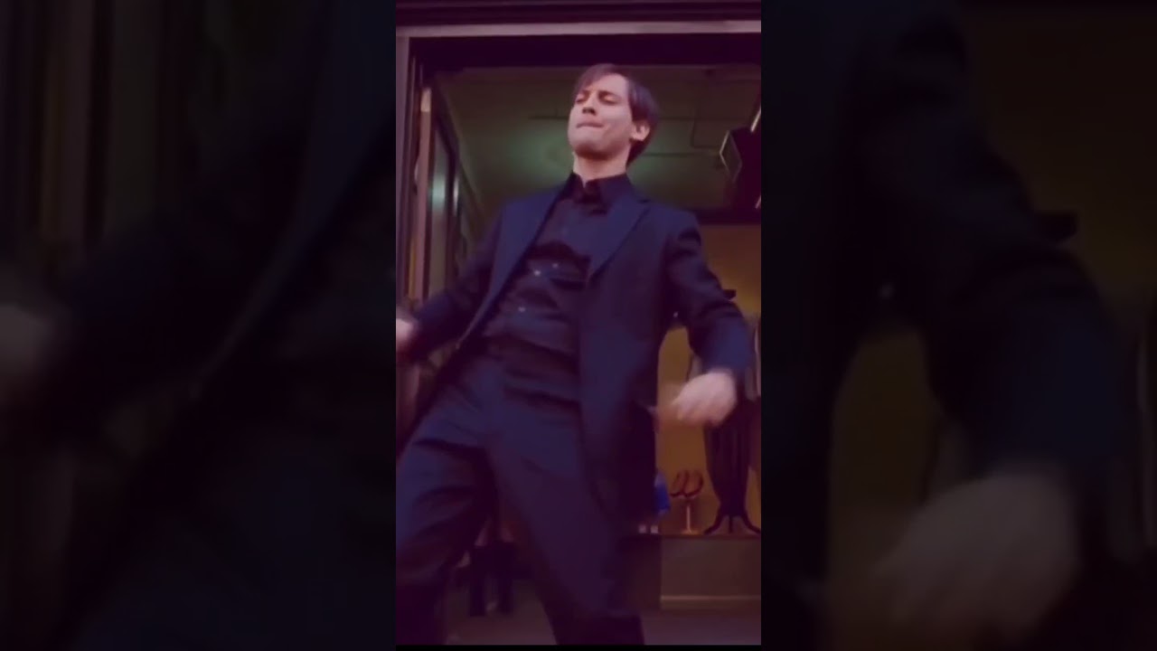 Tobey Maguire dancing #spiderman - YouTube