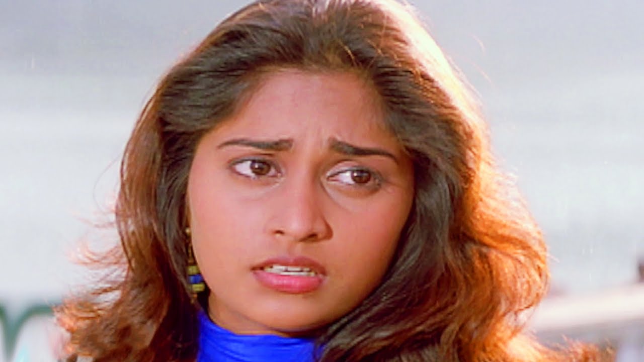 "സത്യം പറയെടി നീയും ഇവനും തമ്മിൽ ഇഷ്ടത്തിലാണോ | Aniyathi Pravu Movie ...