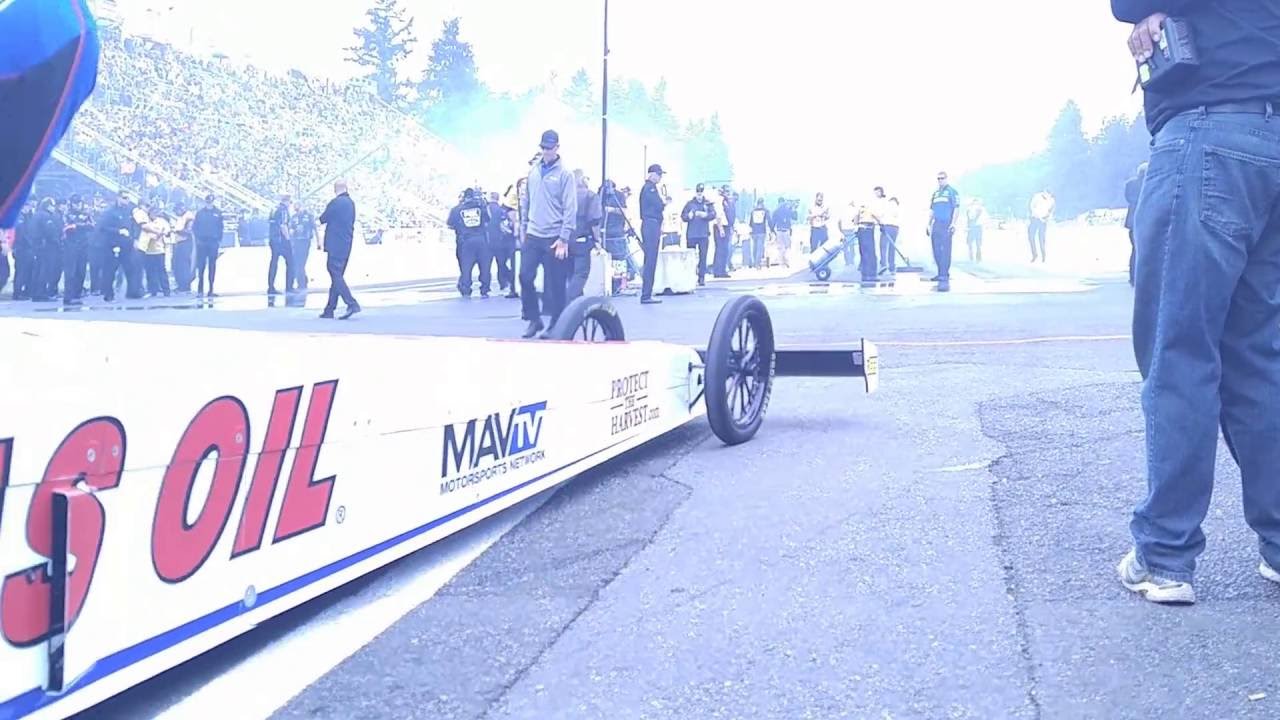 NHRA top fuel starting line - YouTube