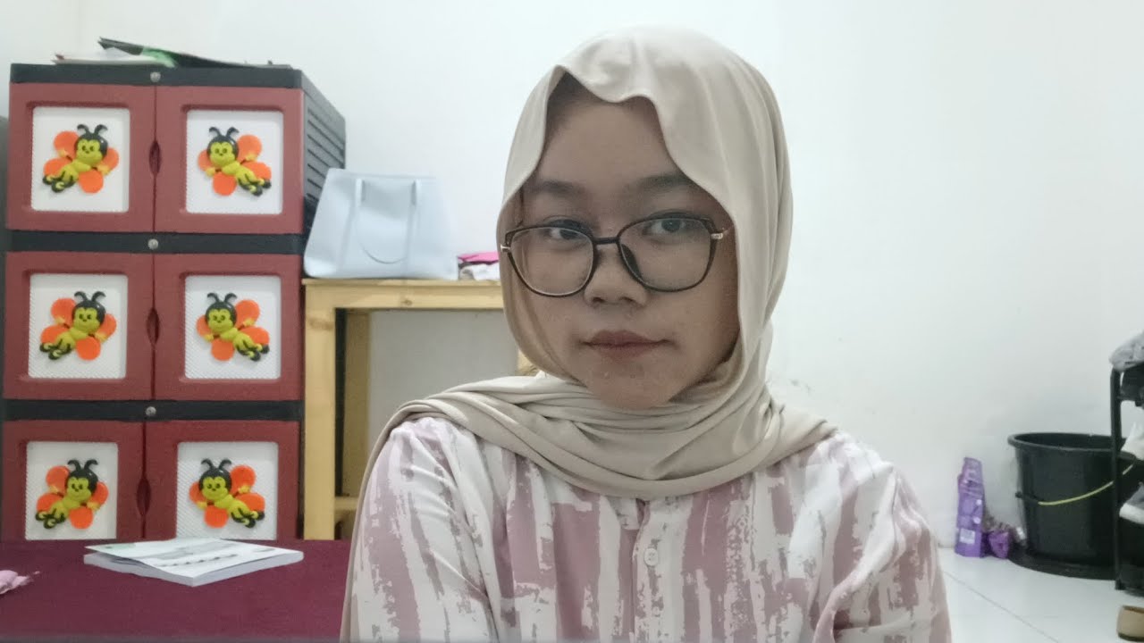 Introduction_Aulia Bunga Stacia Fajrina_C3401241067 - YouTube