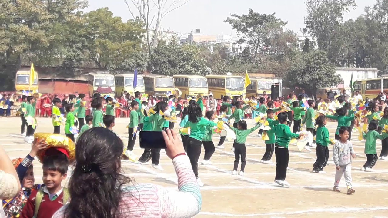 Dav bseb UKG student dance on sports day - YouTube