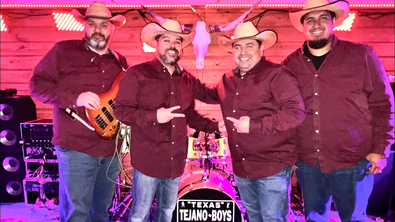 Tejano Boys Live At Sammy’s - YouTube