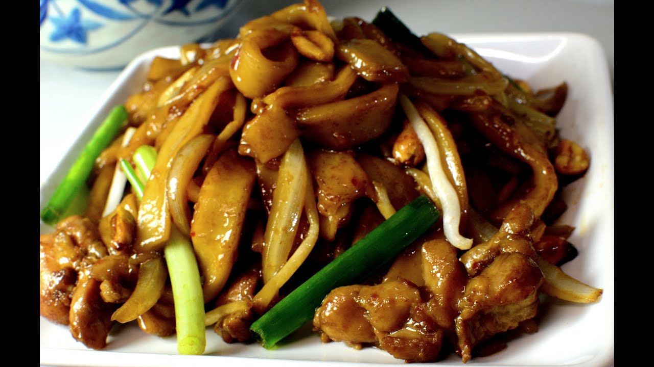 Cantonese Chicken Hofan Noodle Stir Fry - YouTube