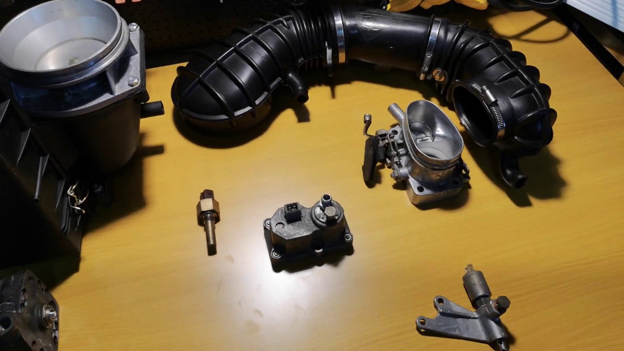 Porsche 924 K JET Tronic CIS injection system basics Part 2 - YouTube