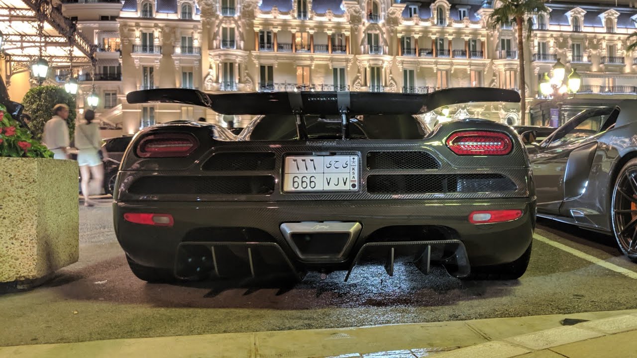FULL CARBON KOENIGSEGG AGERA R START-UPS & MORE! 😍 - YouTube