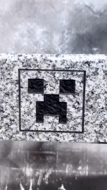 Stone Carving Minecraft Creeper 💥 #shorts #minecraft - YouTube