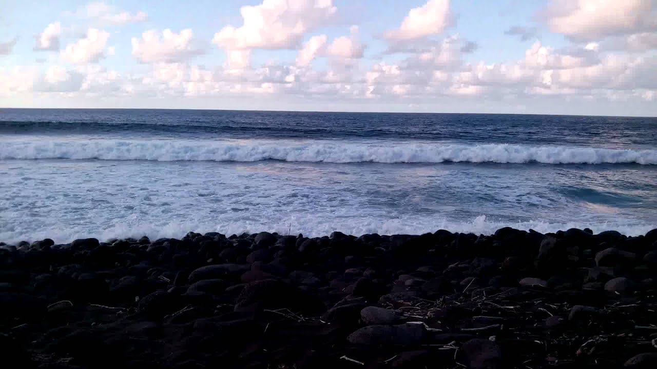 Captain surfing in Waipio Valley, HI - YouTube