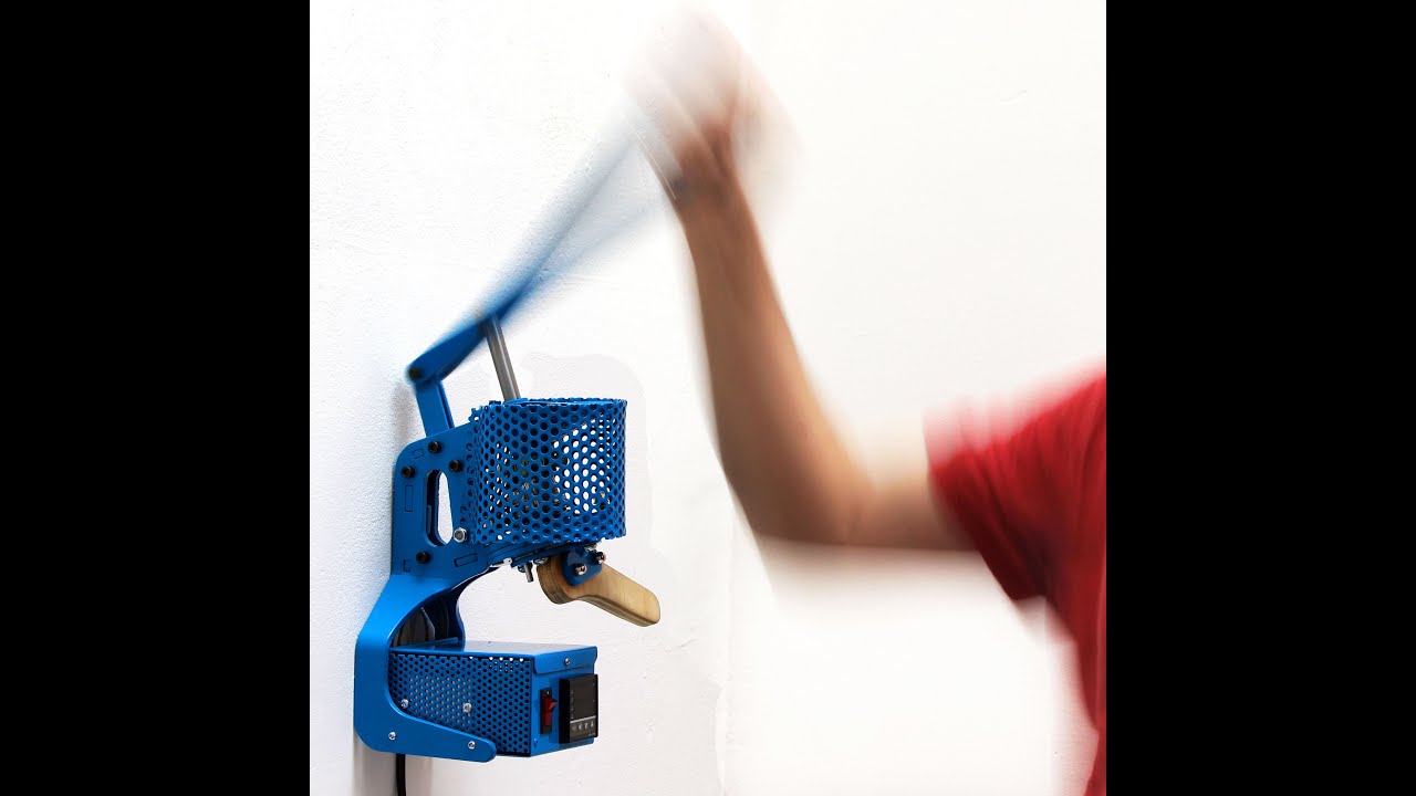 MINI Injection machine - YouTube