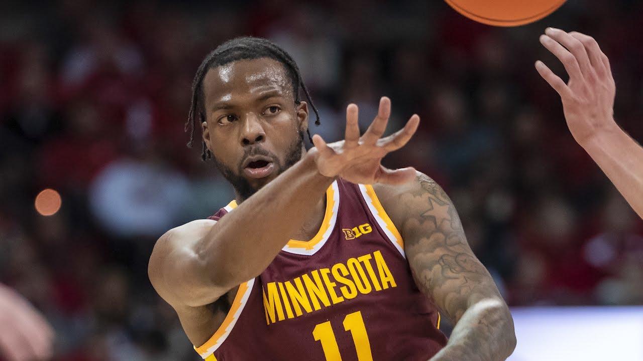 Highlights: Gopher Men's Basketball Wins at Iowa For First Time Since ...