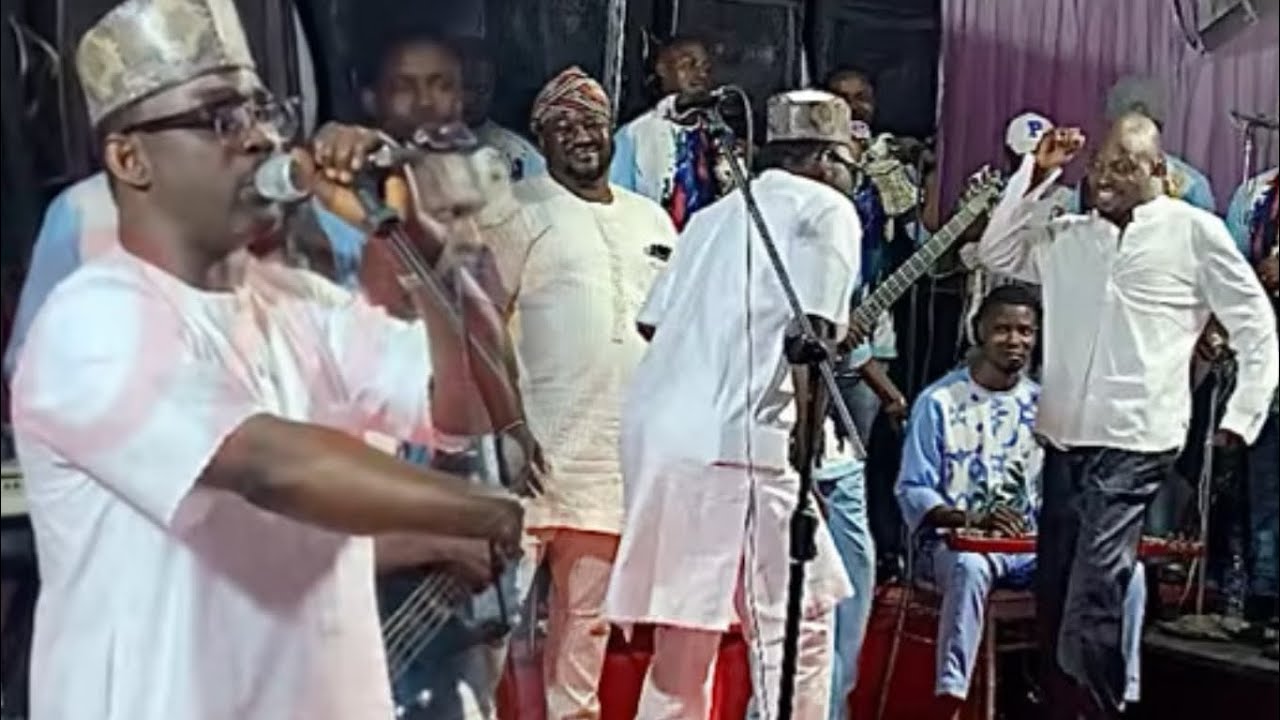 SEE HOW PASUMA AND JIGAN BABAOJA ROCK DANCE ON STAGE @YOMI SARS DAD 12 ...