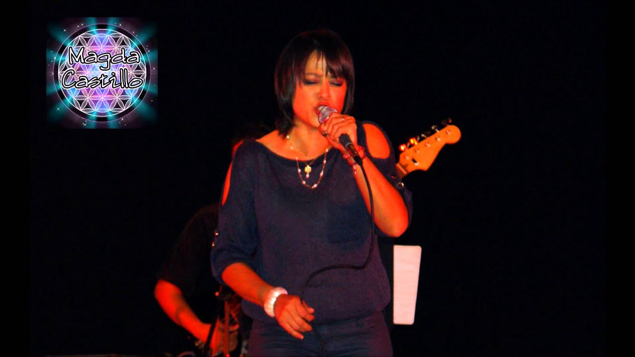 Magda Castillo " Cariño Mio " - YouTube