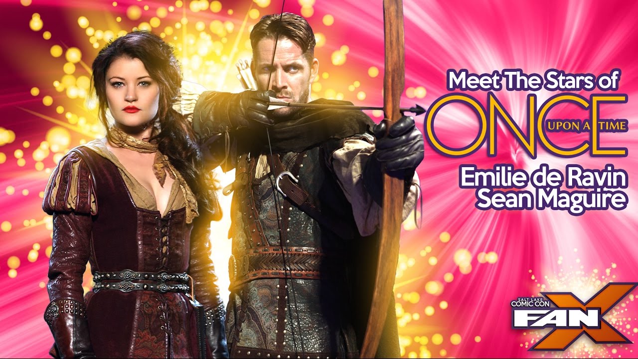 Meet Once Upon a Time Stars at FanX17 - YouTube