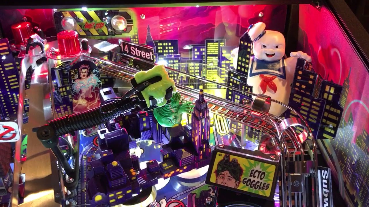 Ghostbusters premium pinball - walking Stay Puft mod - YouTube