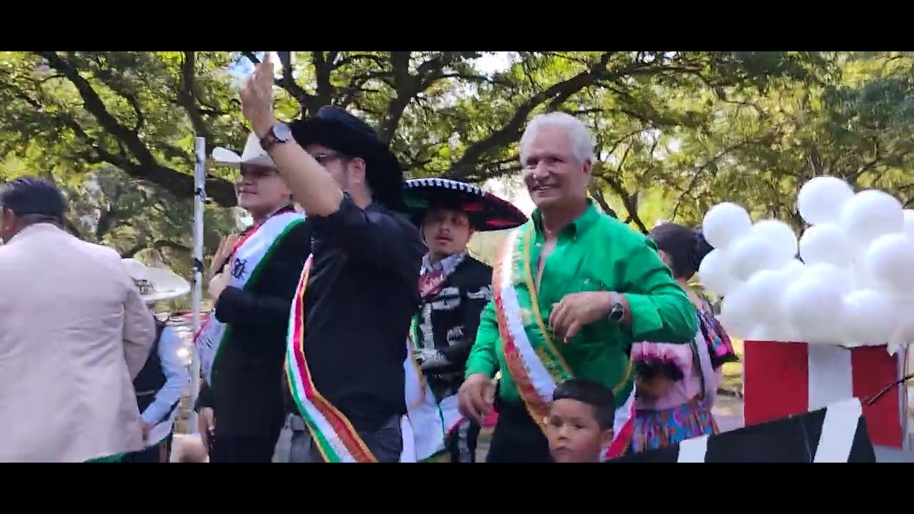 16 de Septembre en Houston Fernando Saenz Valentin Trujillo - YouTube