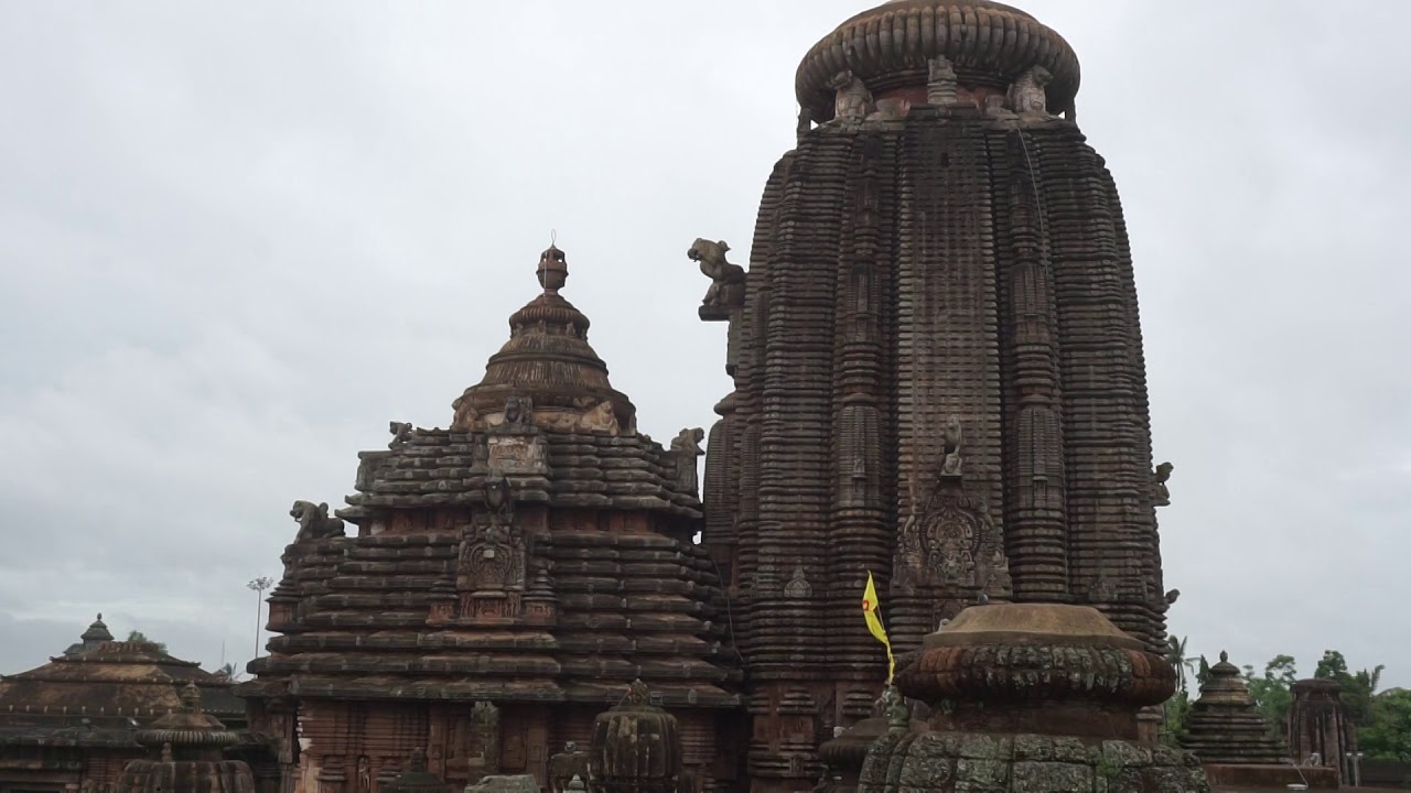 'A view of the Holy Lingaraj Temple Complex, Bhubaneswar, Odisha, India ...
