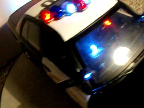 1/18 CHP Police Car Lights Ford Custom FCV California W/ Lights + SPOT ...