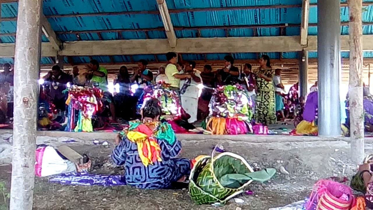 Soamako fakatokatoka ite falefono o mata-utu mata-utu - YouTube