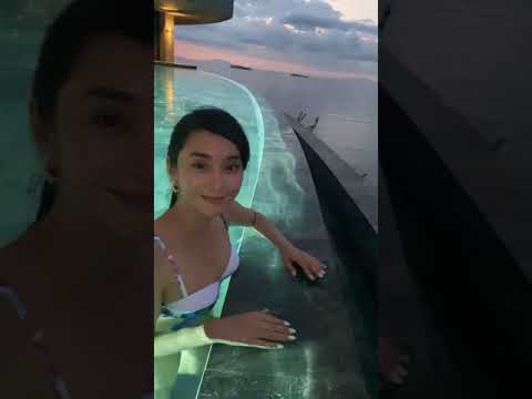 Alodia Gosengfiao & Ehra Madrigal Katinko @the pool