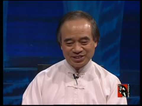 Li xiangting Chinese Music Guqin 李祥霆 CCTV 音乐人生访谈 1 of 5 - YouTube