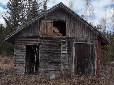Pieni talo, mutta paljon vanhaa tavaraa - YouTube