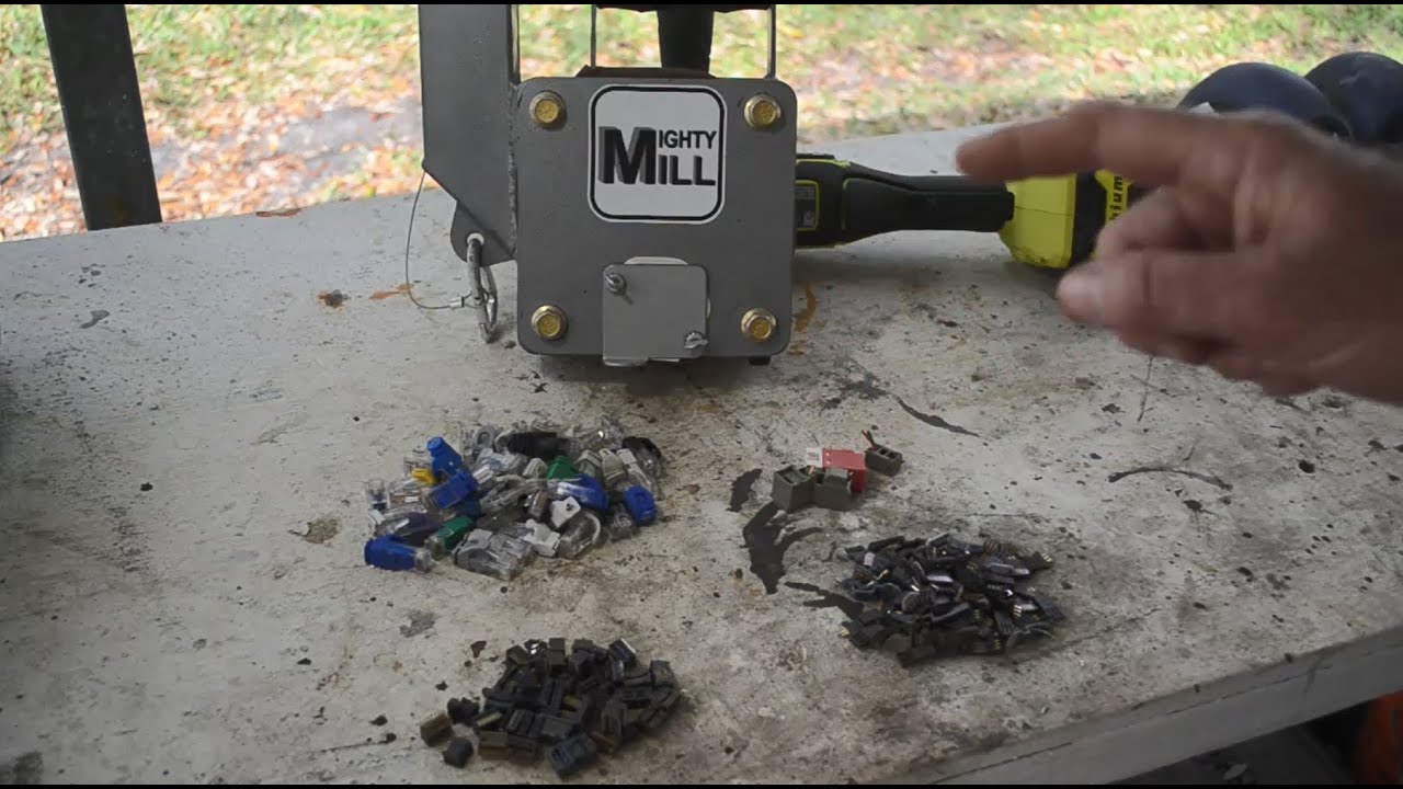 Separating Gold Pins From Electronic Connectors In An Ore Crusher - YouTube