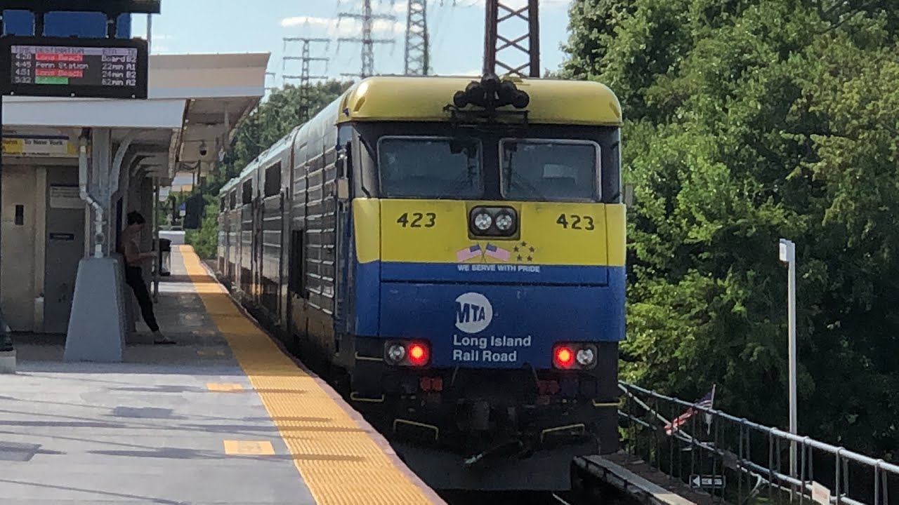 LIRR 2798 At Lynbrook W/ Shave and a Haircut from 510 - YouTube