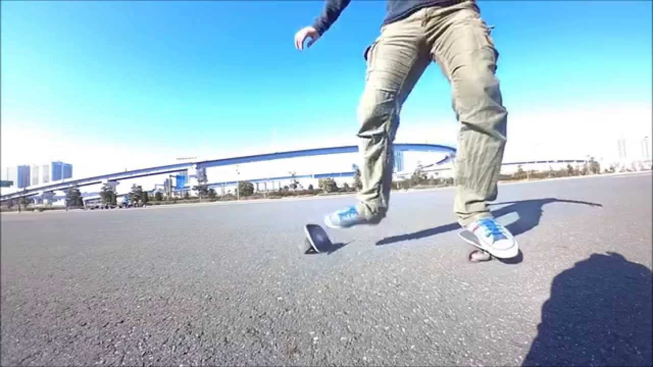 Freeline Skates:BACKSIDE TWIST THROW BACK - YouTube