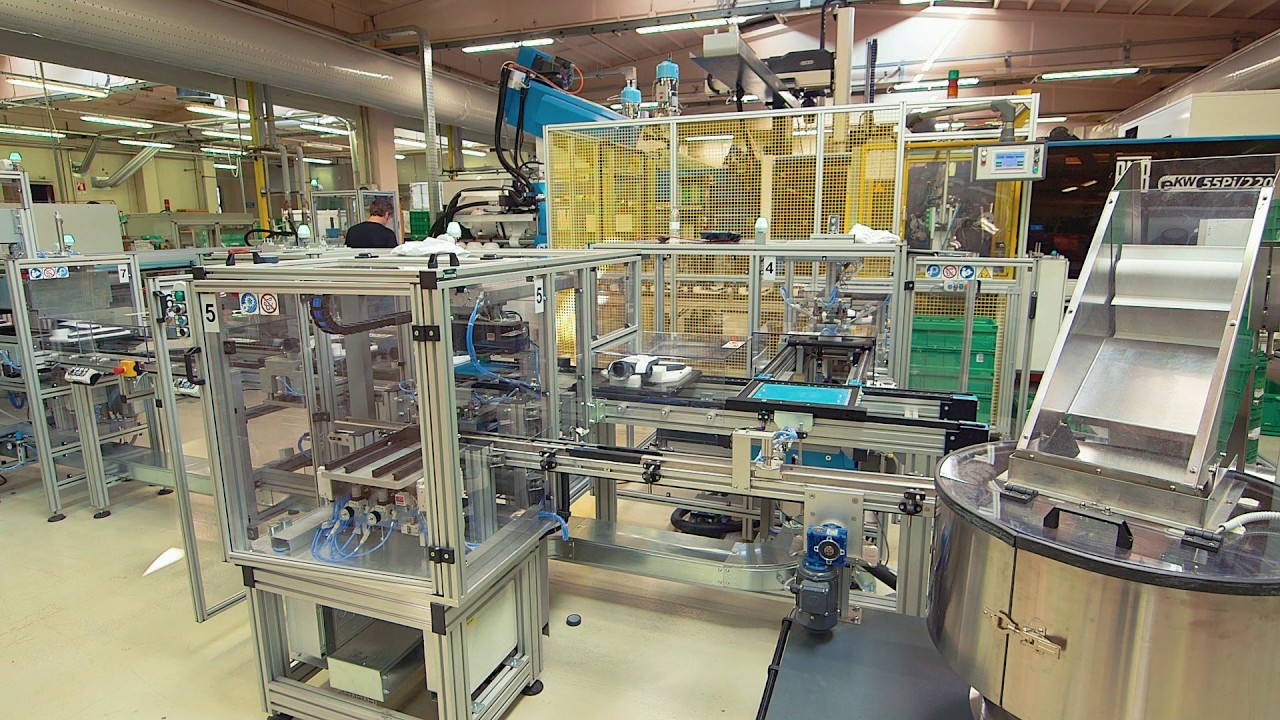 Vacuum cleaner brush automated assembly line - YouTube
