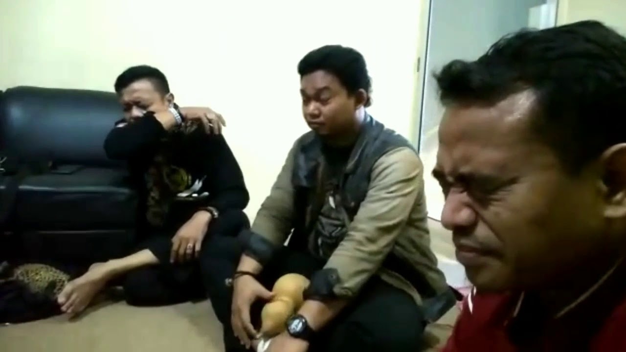 Prosesi gurah mata metode tiup Q kumbang kelana - YouTube