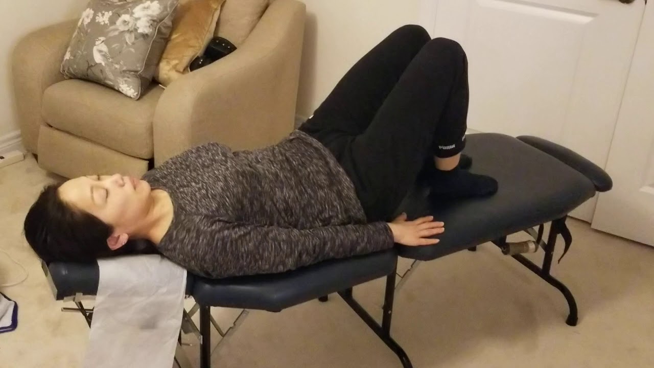 Hyperlordotic lumbar bracing with hip flexion / knee flexion - YouTube